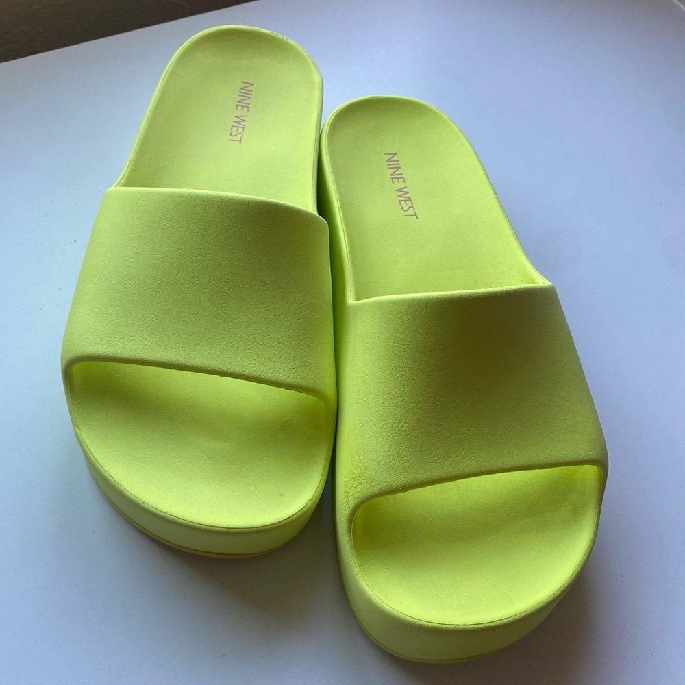 Nine West Platform Pool Slides (Neon Yellow) - Gem